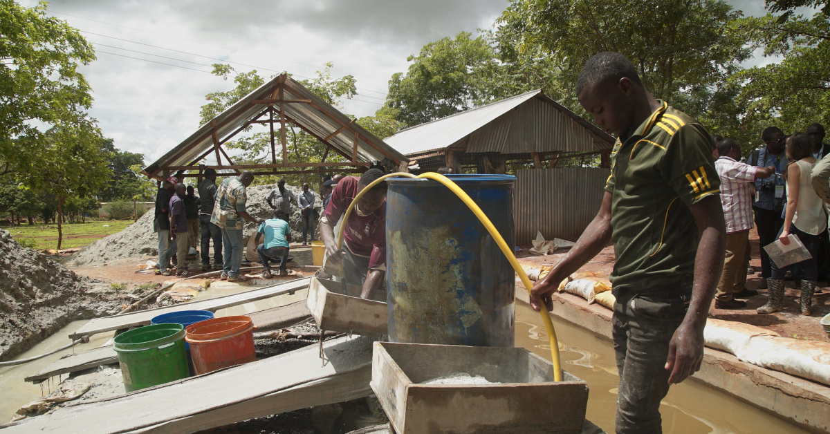 The complexities of tackling illicit financial flows in practice: The ...